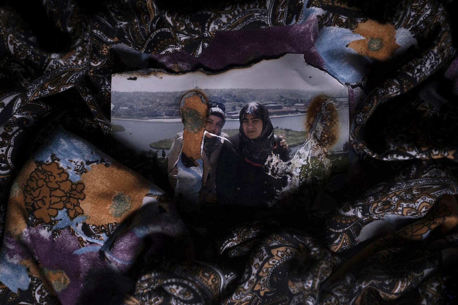 Death and Life Walk Side by Side - Sergei Stroitelev, photographer