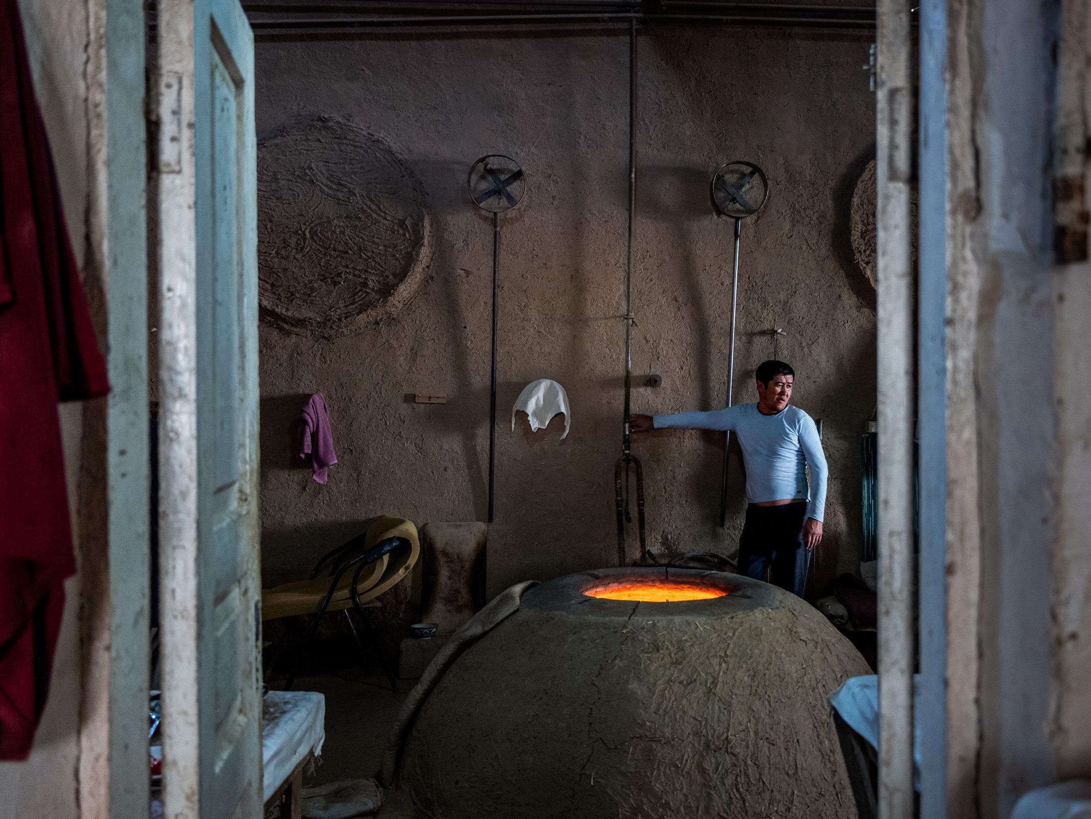 SAMARKAND BREAD, IDENTITY OF A COUNTRY by Michela Balboni and Federico ...
