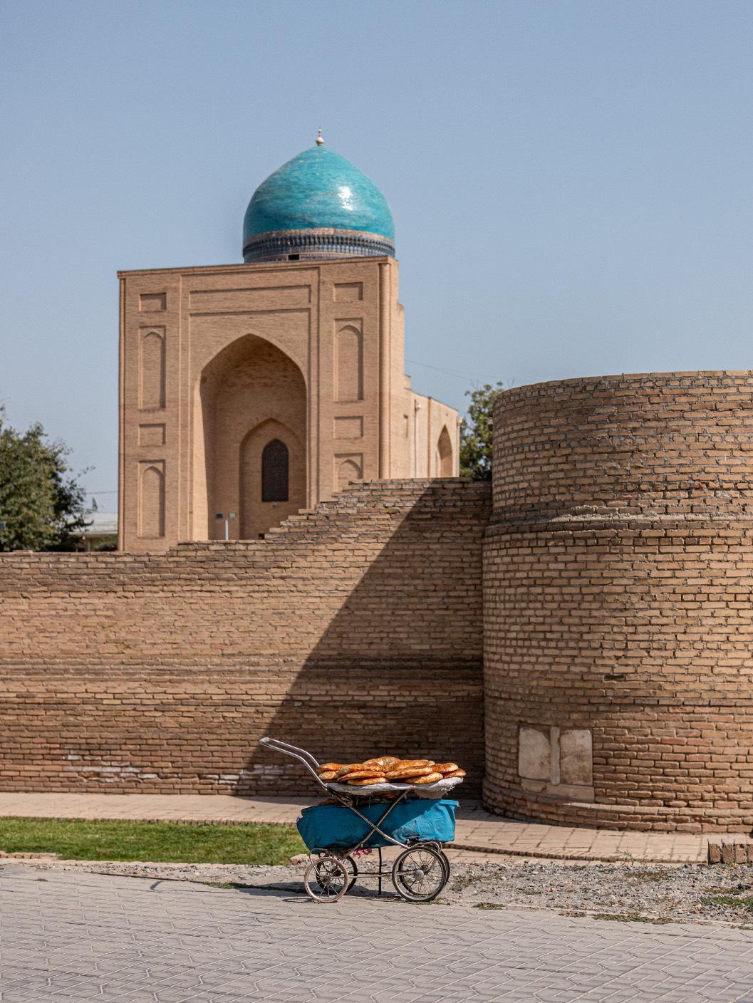SAMARKAND BREAD, IDENTITY OF A COUNTRY by Michela Balboni and Federico ...