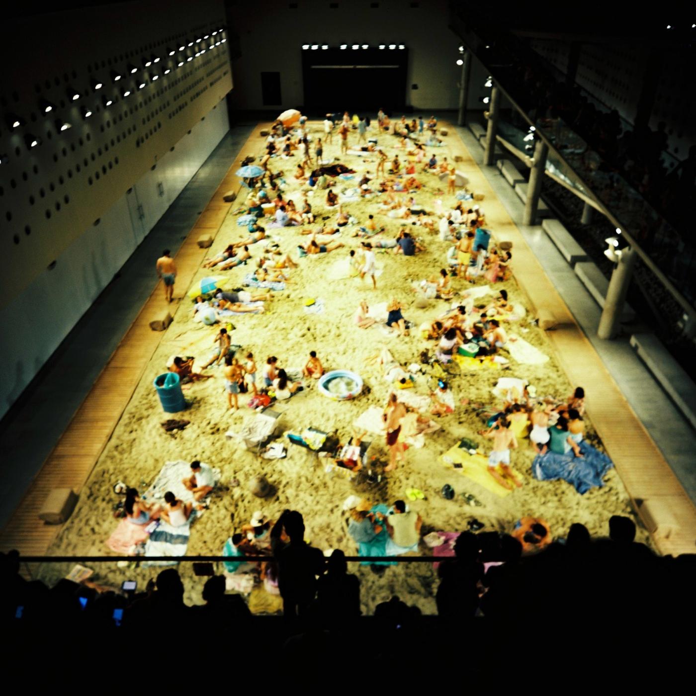 [Documentary] Sun & Sea Opera. by Pablo Hassmann