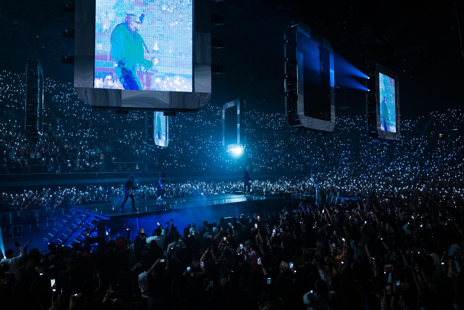 EL ÚLTIMO TOUR DEL MUNDO - Eric Rojas