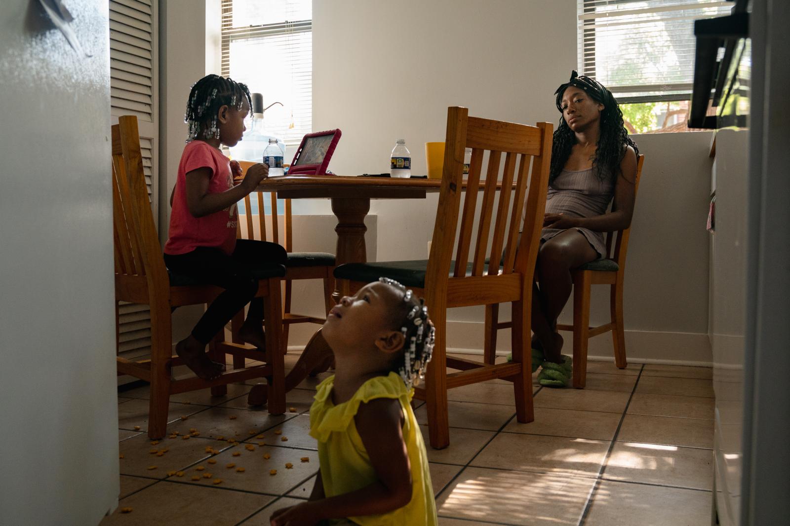 Family Homelessness - Shuran Huang | Photographer