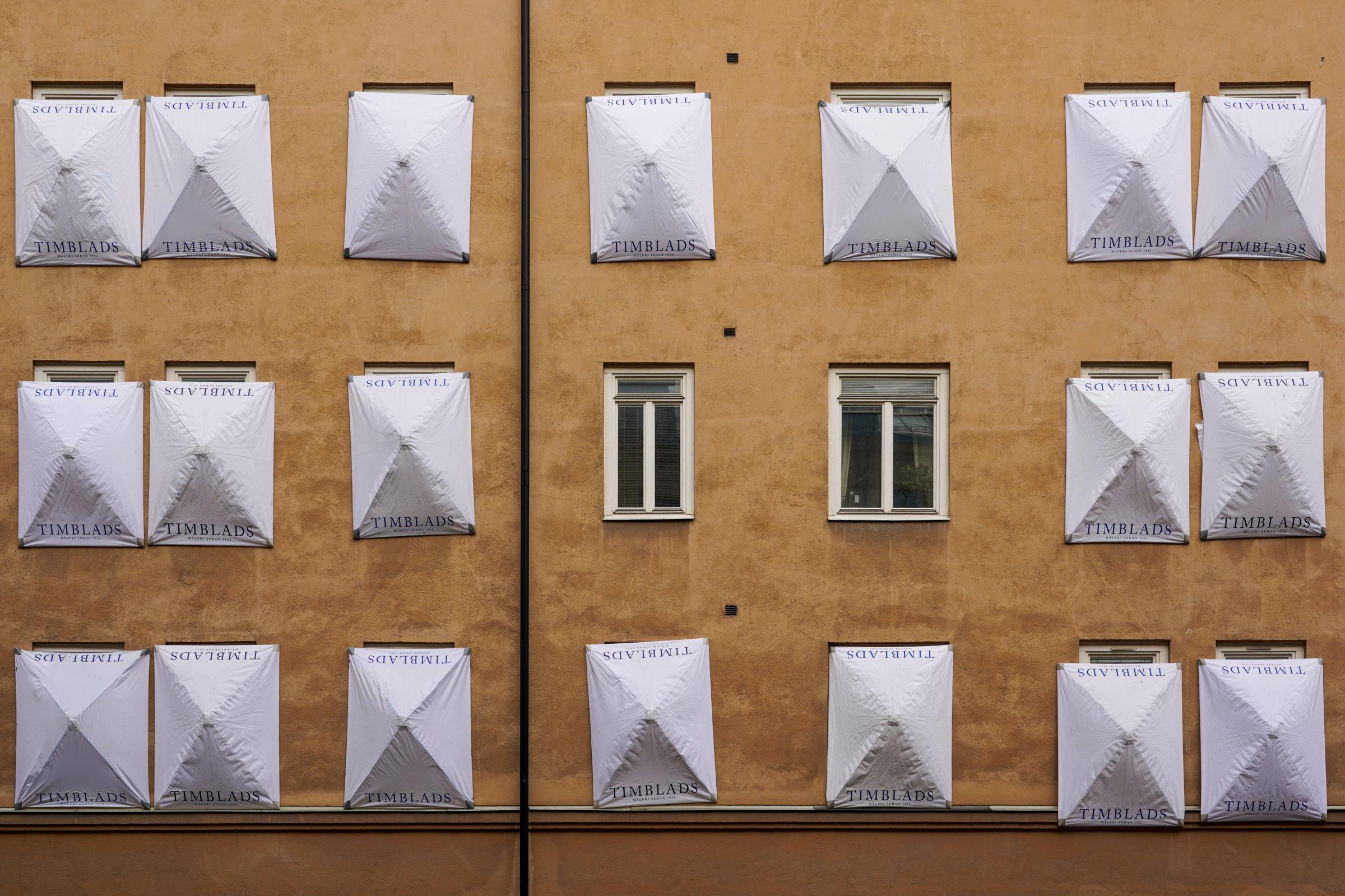 Geometric Precision: Architectural Contrast by Michael Nguyen