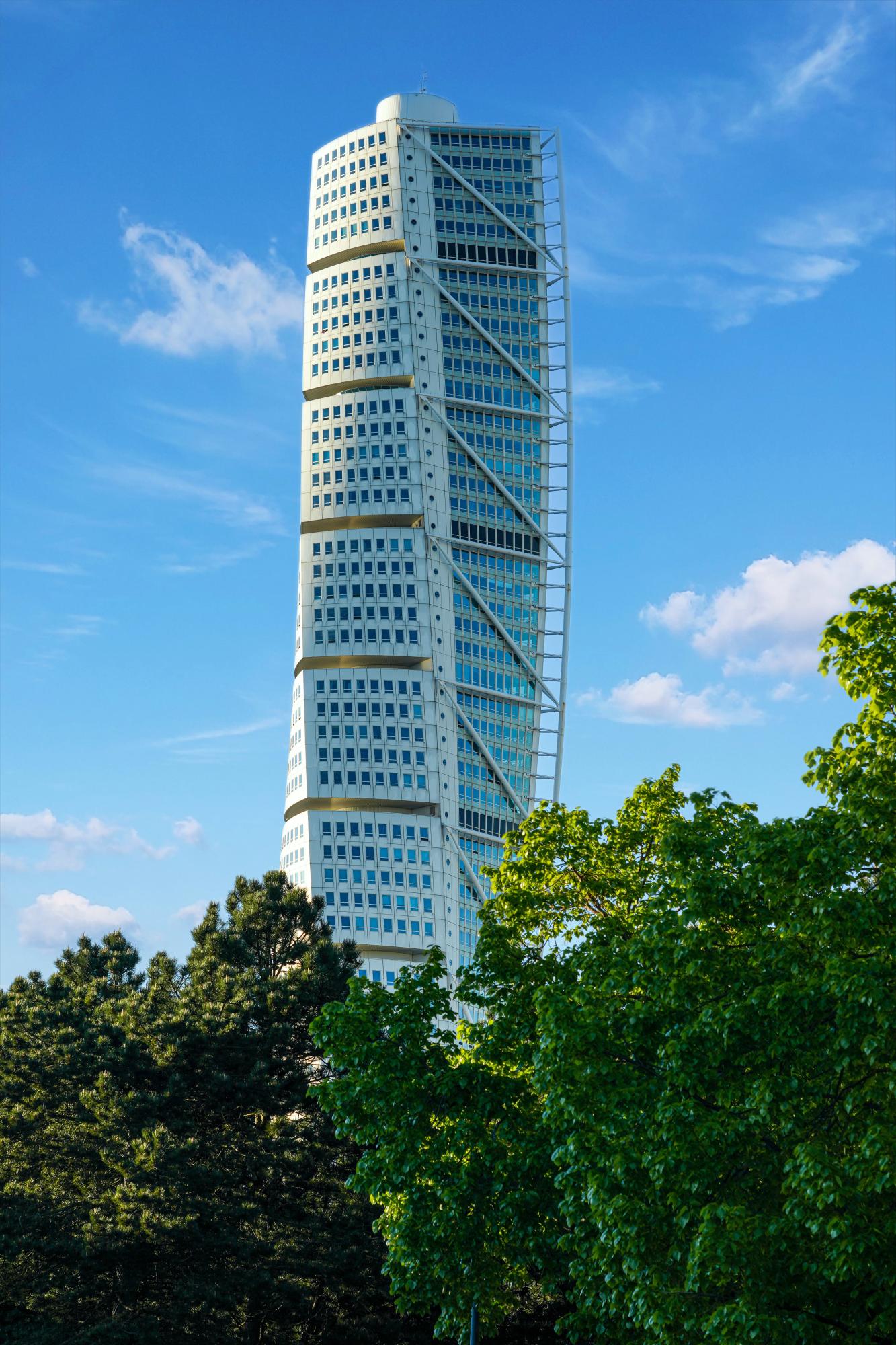 Architectural City Tours: The Turning Torso Residential Tower in Malmö ...