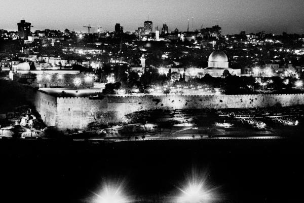 Jerusalemme by Lucas Leo Catalano