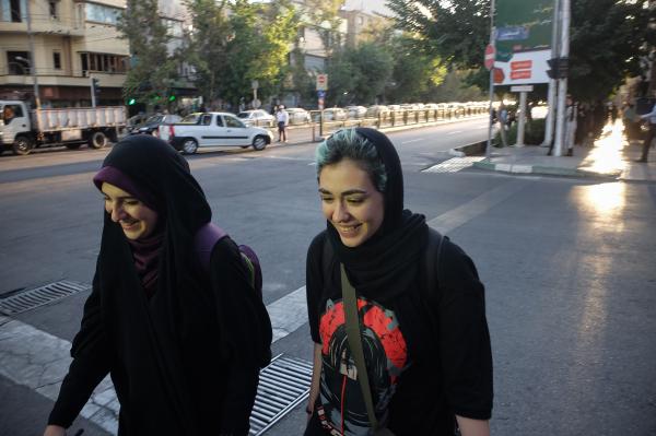 Daily Life in Iran - Rouzbeh Fouladi