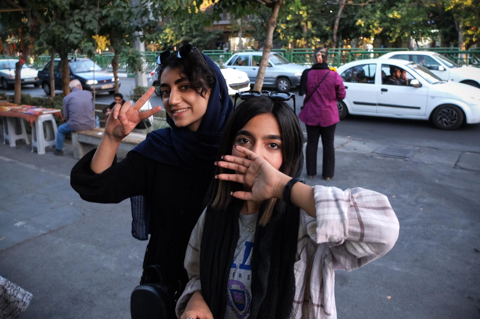 Daily Life in Iran - Rouzbeh Fouladi
