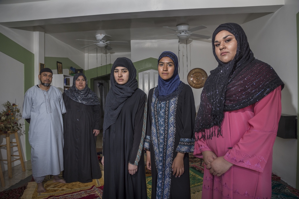 Musulmana:Muslim Women in Mexico - Griselda San Martin