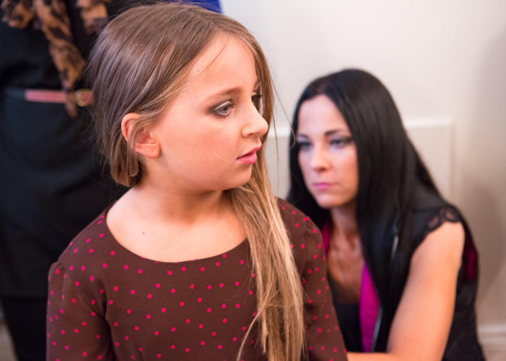 Beauty Queen | Nido - ANNABEL CLARK Documentary Photographer Seattle