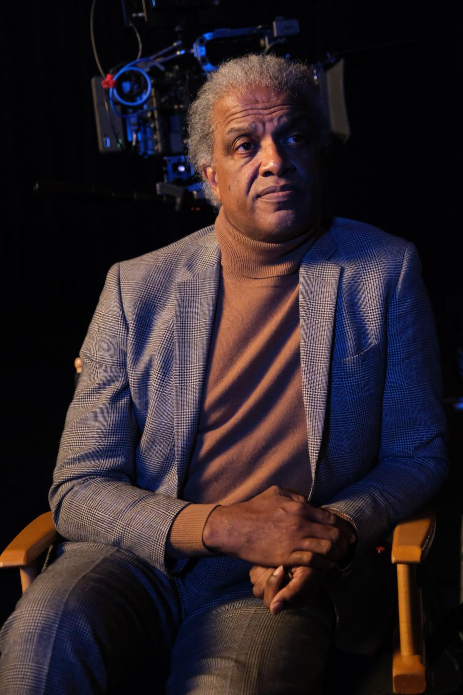 On Set - Hannah Kozak