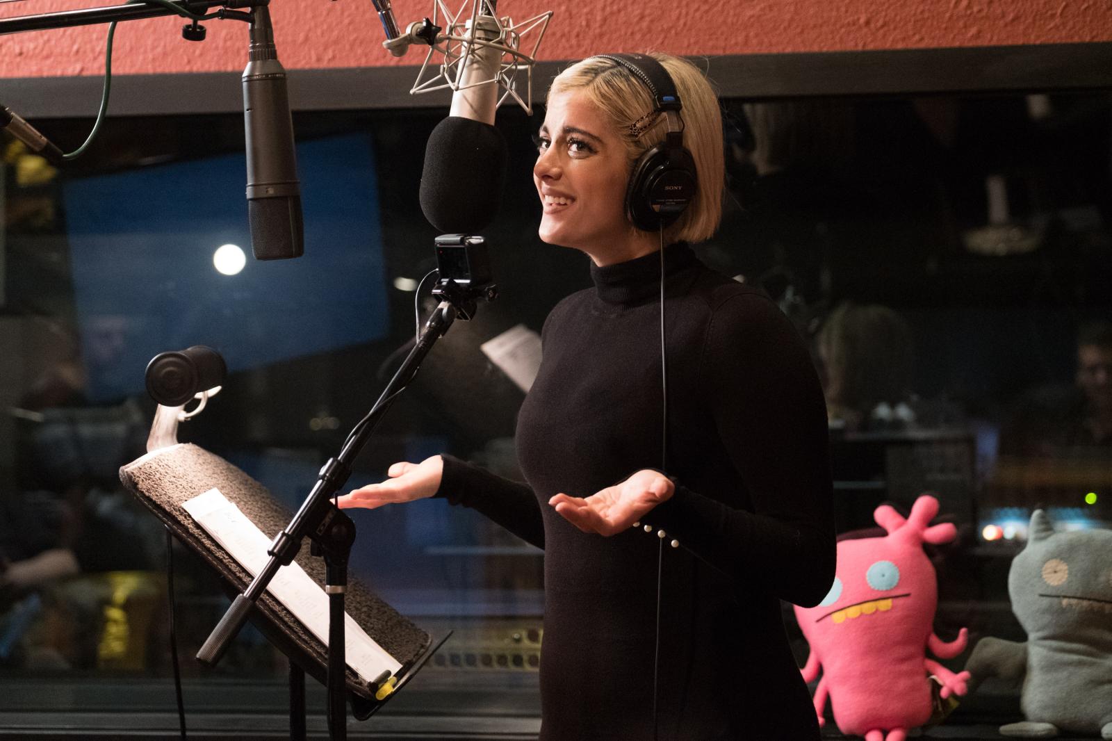 On Set - Hannah Kozak