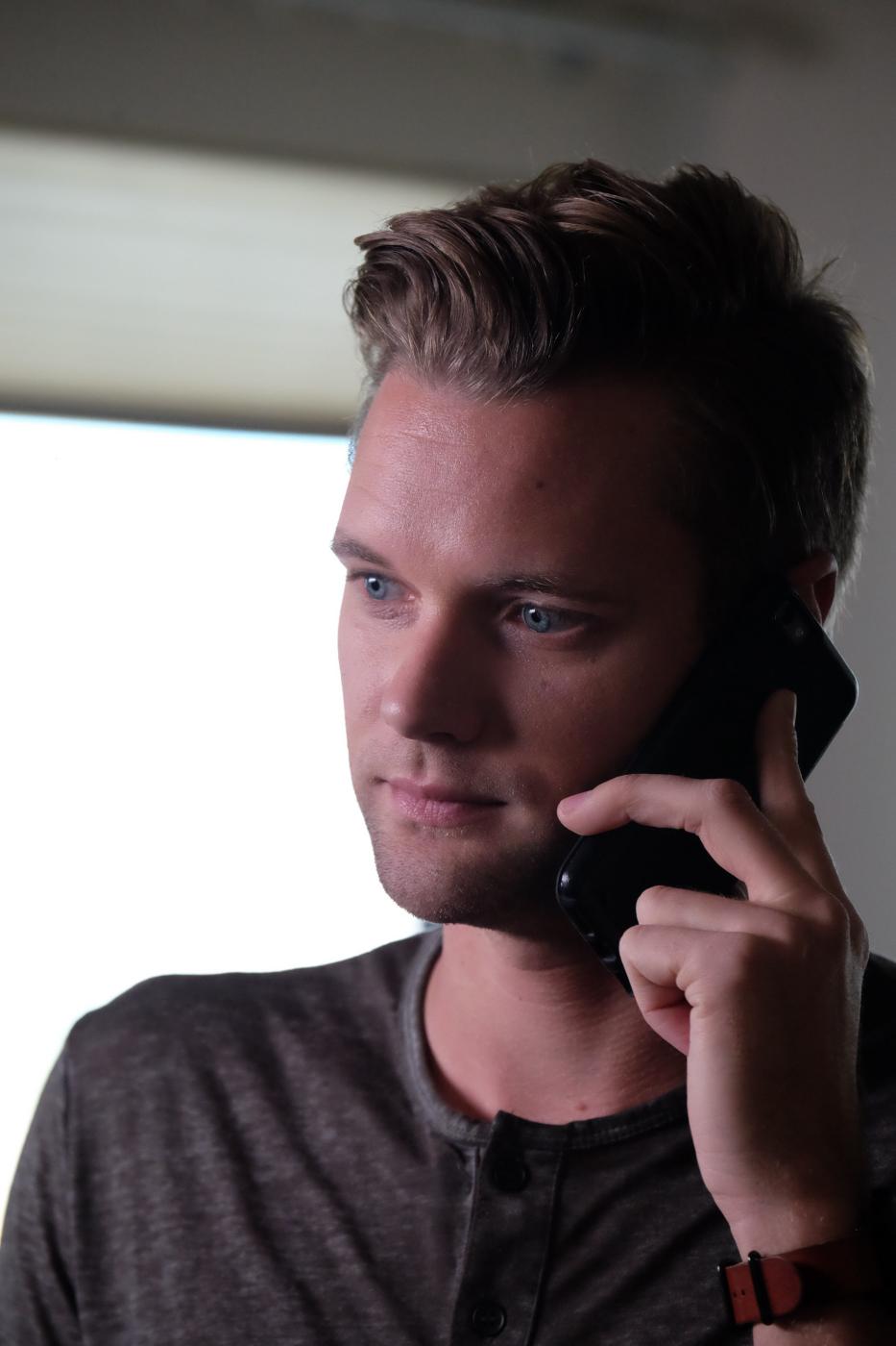 On Set - Hannah Kozak