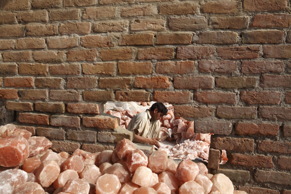 PAKISTAN'S SALT MINES - Luke Duggleby - Photographer