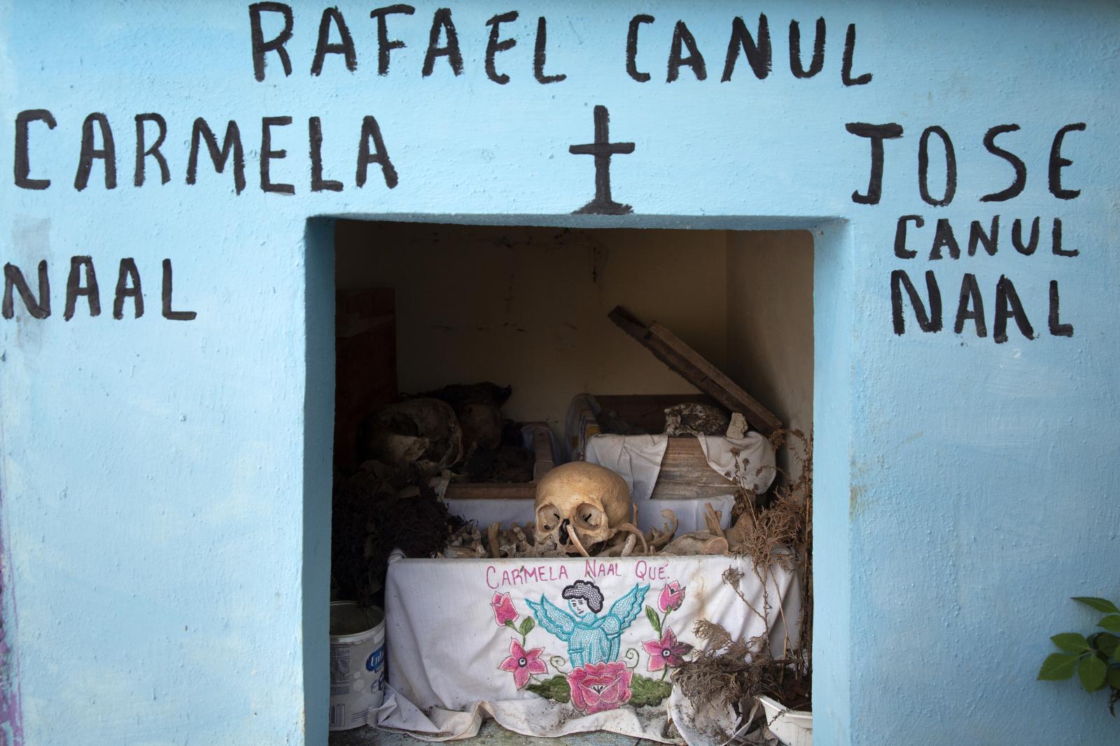 CHOO BA'AK • The Mayan bone cleaning ritual in Pomuch, Mexico. by ...