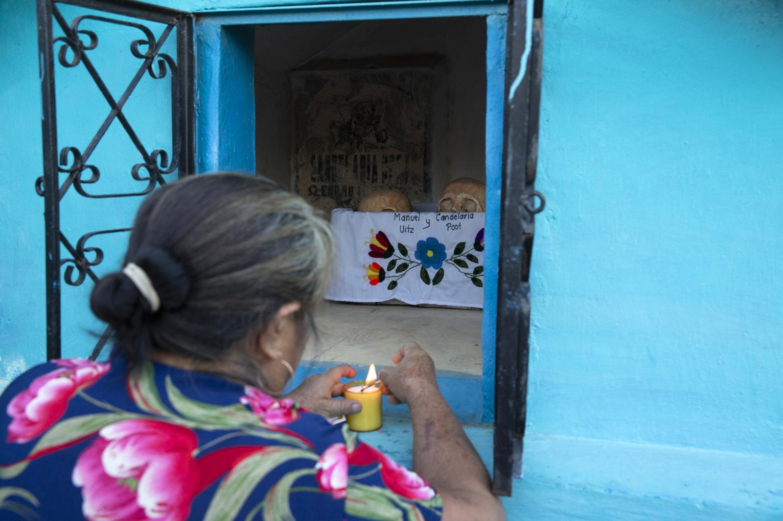 CHOO BA'AK • The Mayan bone cleaning ritual in Pomuch, Mexico. by ...
