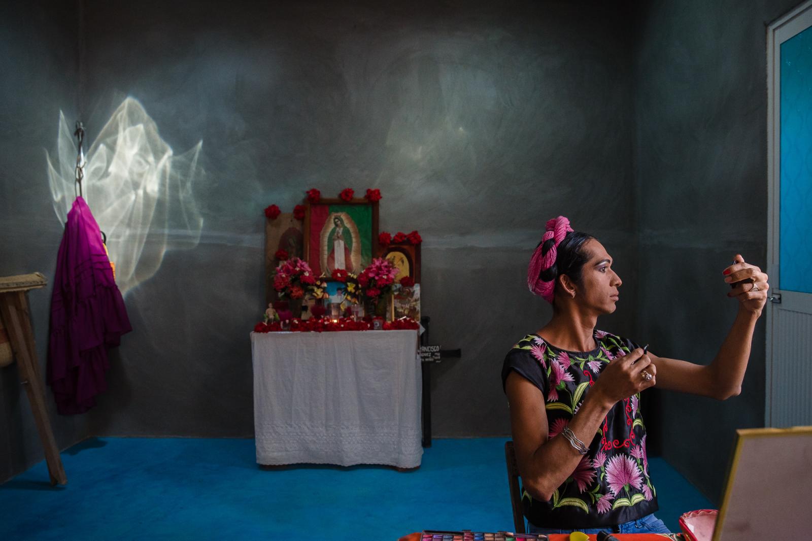 Muxe: Mexico's Third Gender - ARIANA DREHSLER