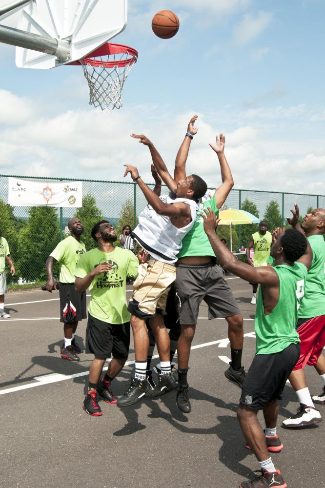Middletown Summer Hoopfest by tony donovan