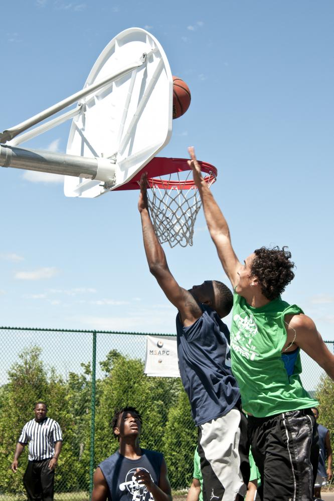 Middletown Summer Hoopfest by tony donovan