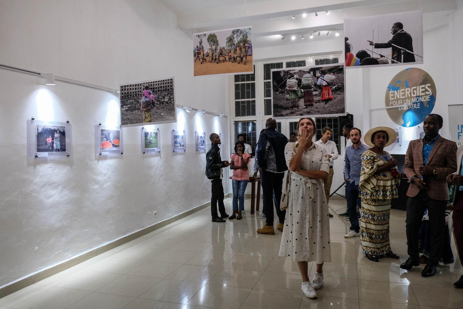 Ma première exposition photo by Esther Nsapu