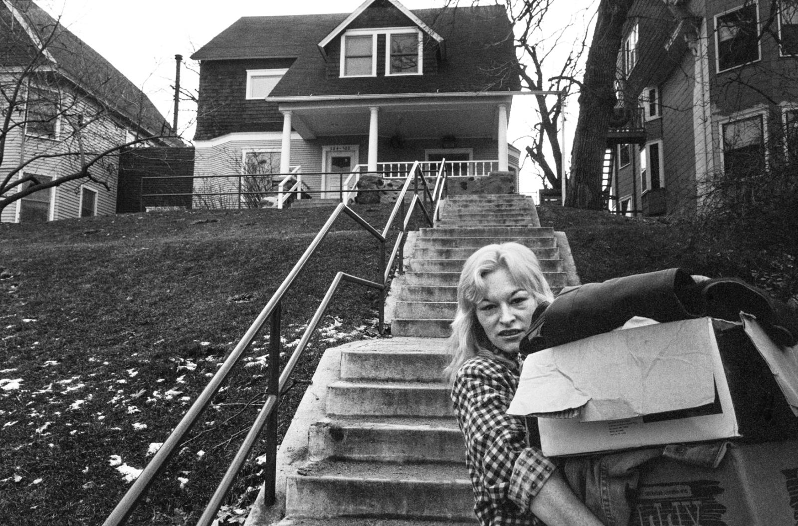 LIVING WITH THE ENEMY ARCHIVE CIRCS 1982-2024 - Donna Ferrato Photography