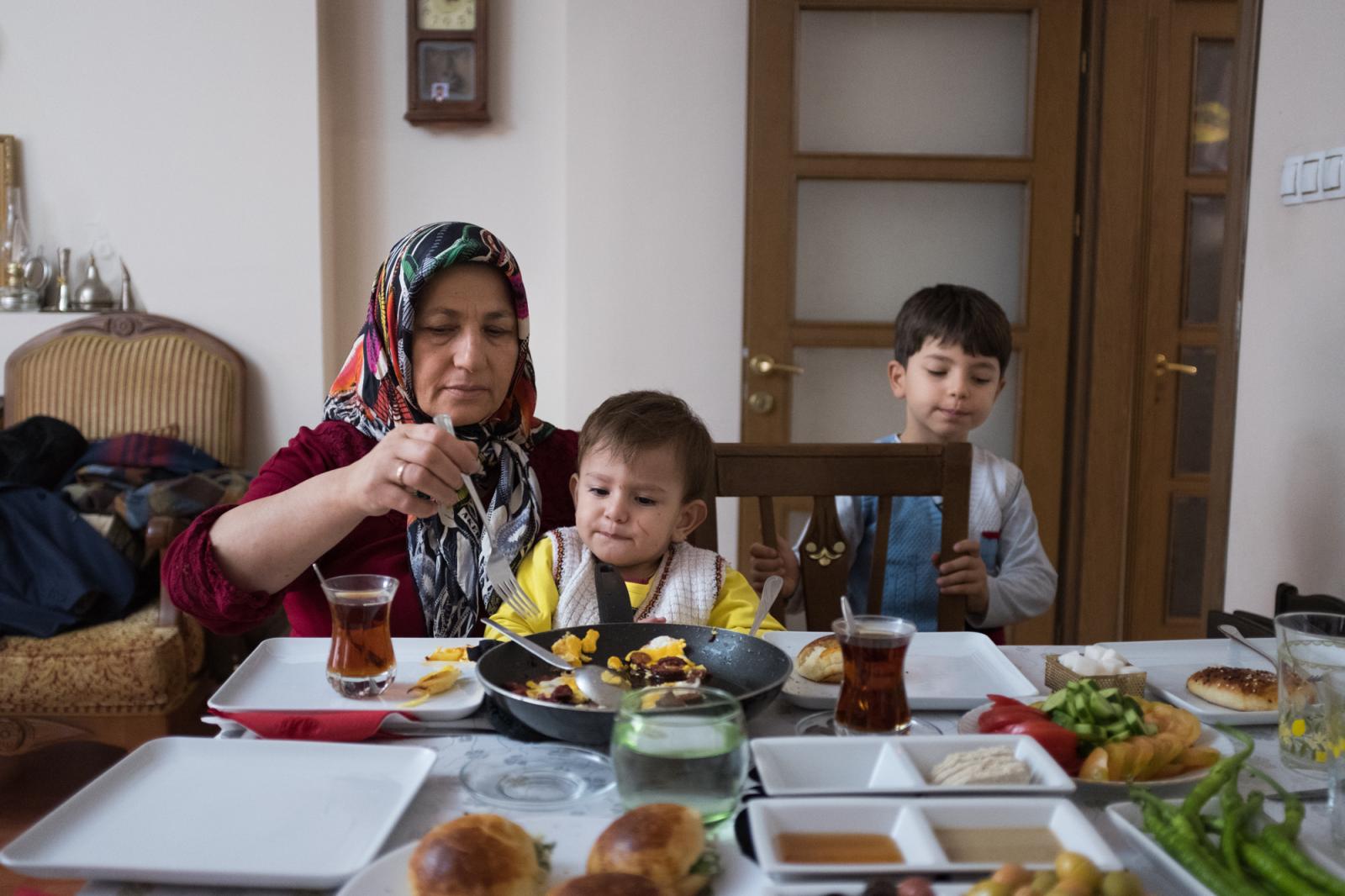 Turkish family - Marie Tihon