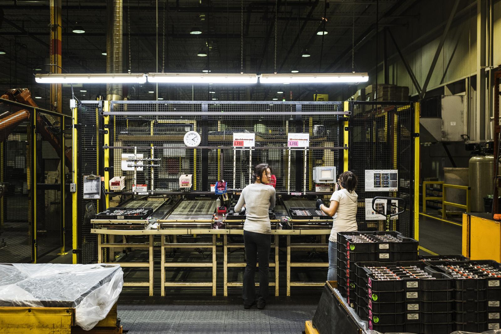 Magna Factory - Aaron Vincent Elkaim